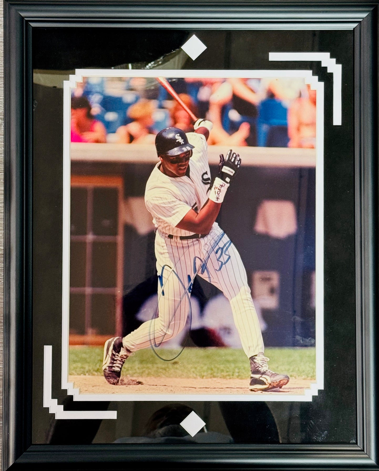Frank Thomas Autographed 11x14 Framed Photo | Hollywood Collectibles