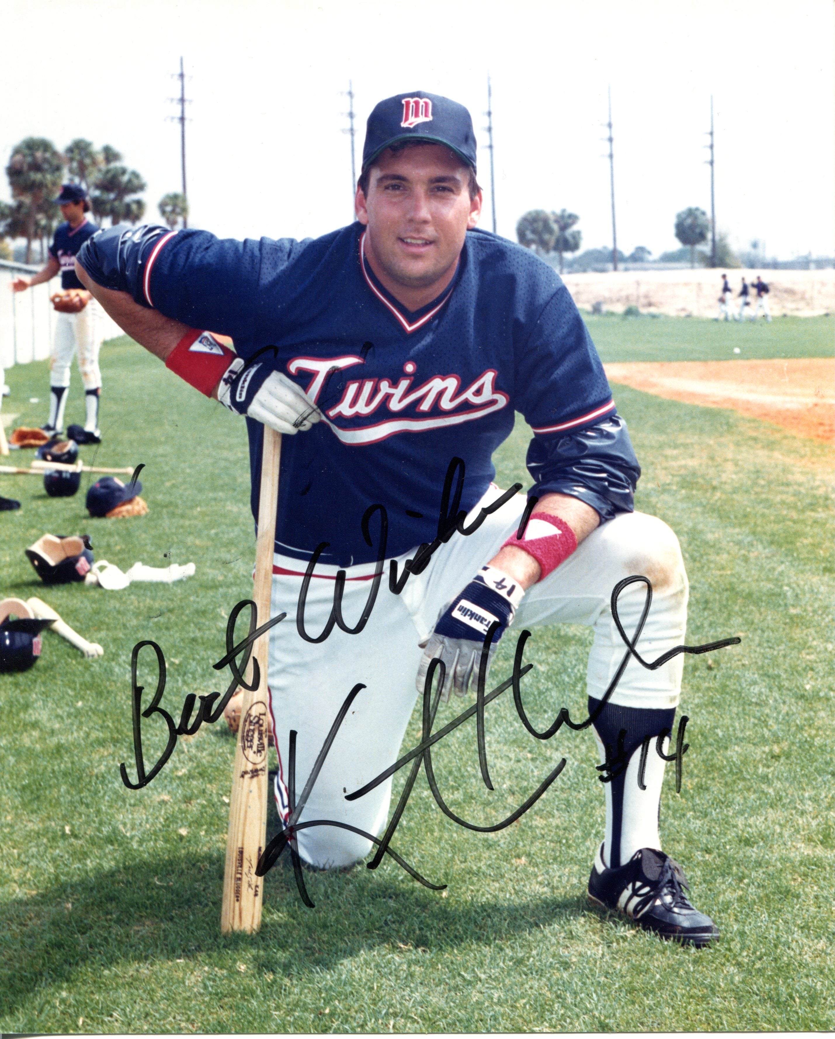 Kent Hrbek Autographed 8x10 Photo | Hollywood Collectibles