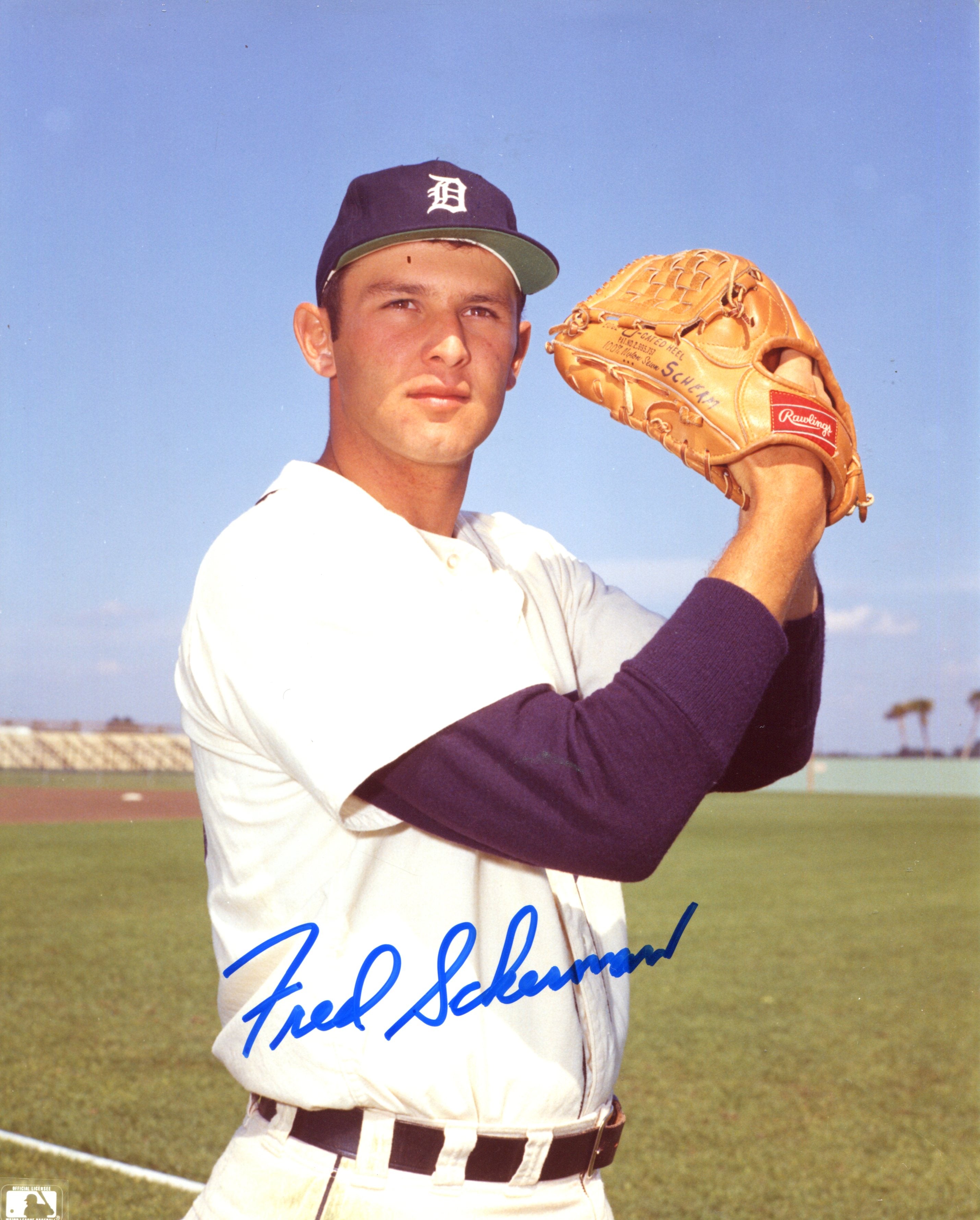 Fred Scherman Autographed 8x10 Photo | Hollywood Collectibles