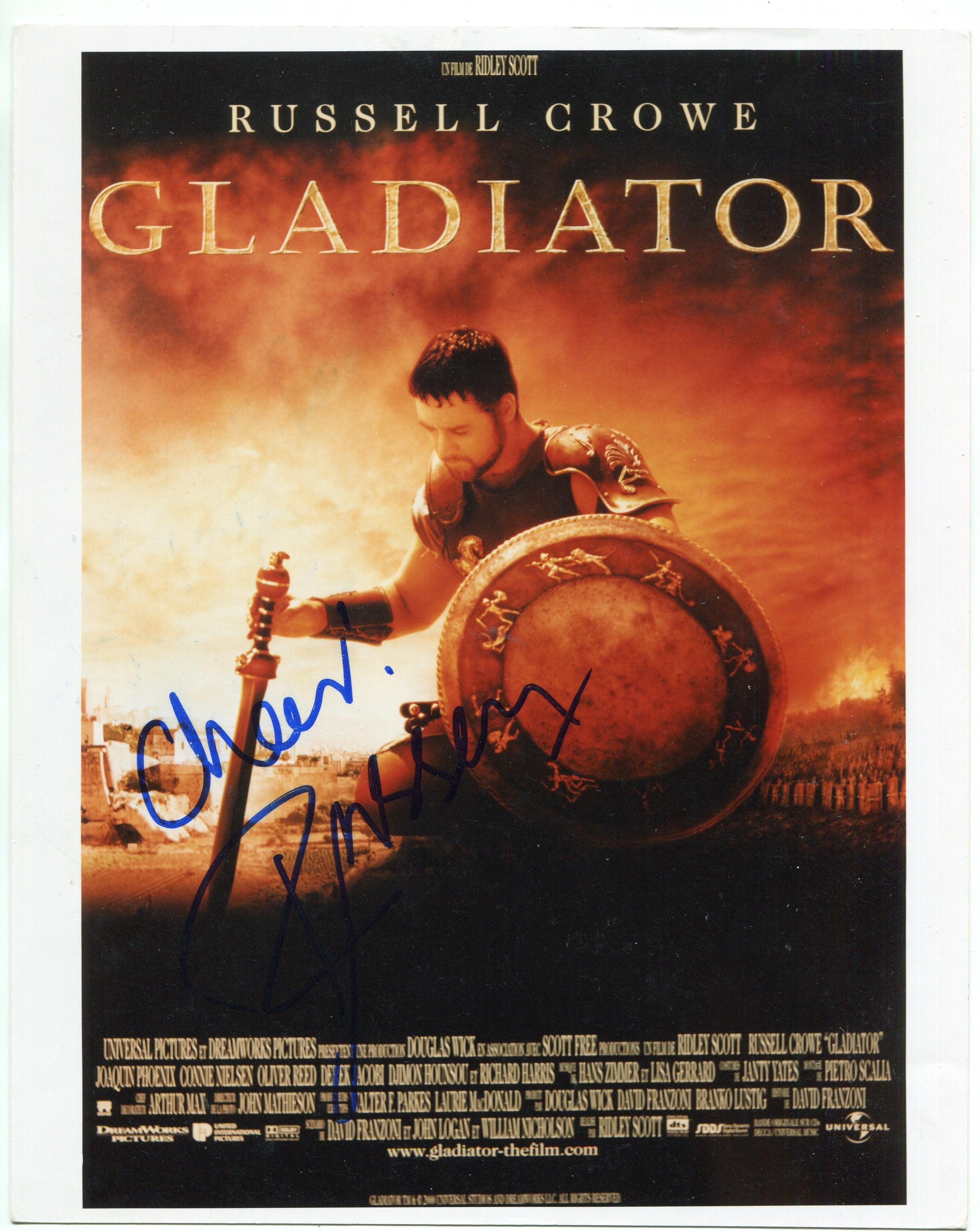 Russell Crowe Autographed 8x10 Photo | Hollywood Collectibles