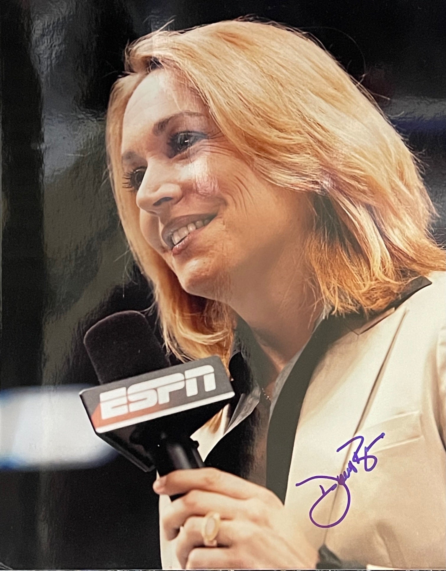 Doris Burke Autographed 8x10 Basketball Photo | Hollywood Collectibles