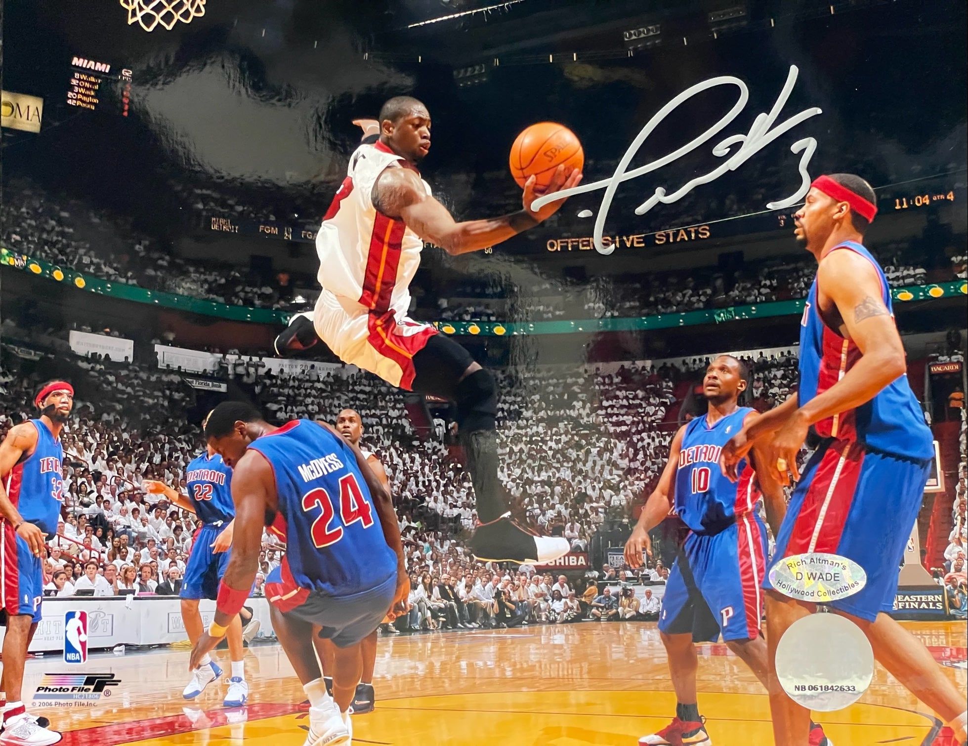 Dwyane Wade Signed Eastern Conference Finals 8x10 Photo | Hollywood ...