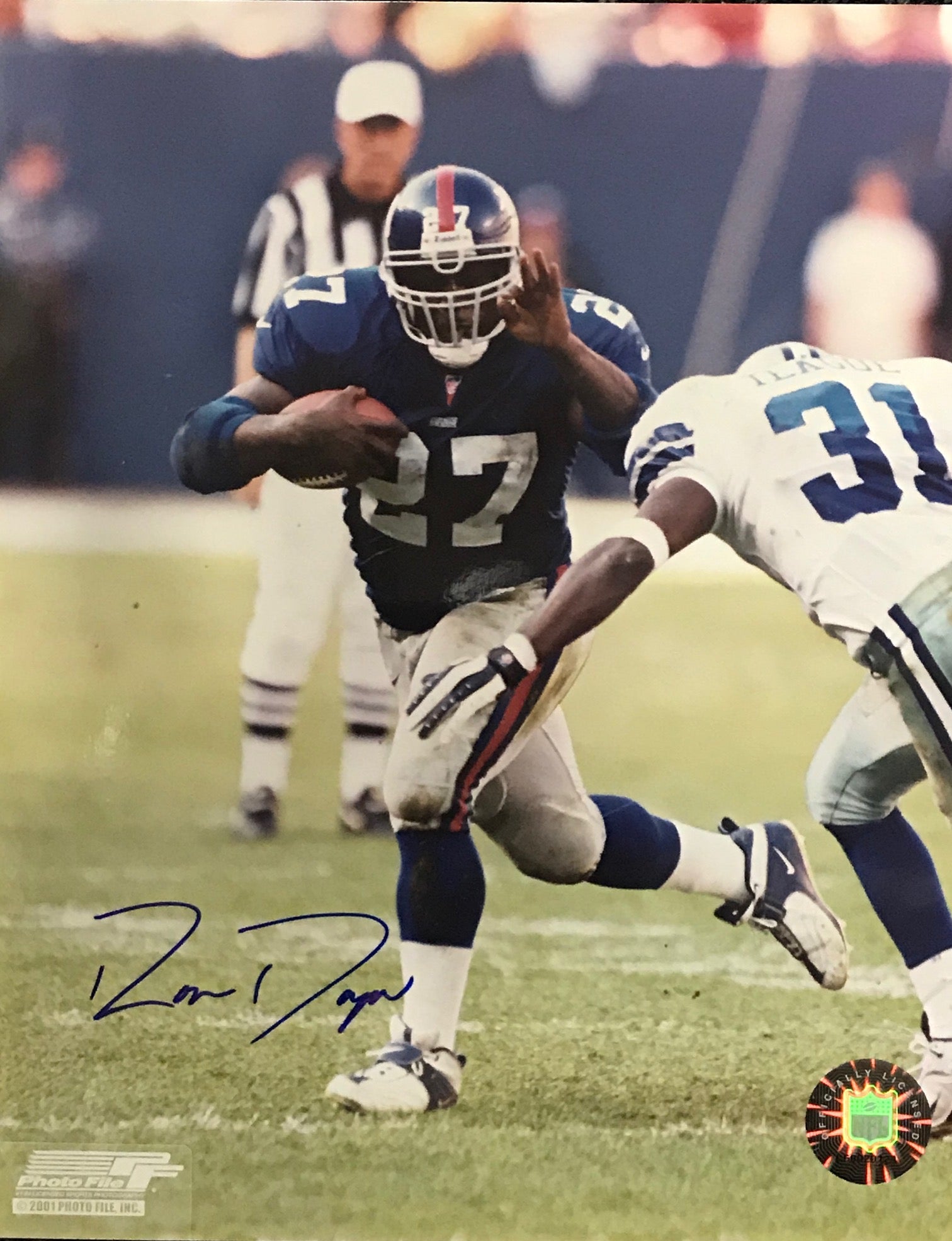 Ron Dayne Autographed 8x10 Football Photo | Hollywood Collectibles