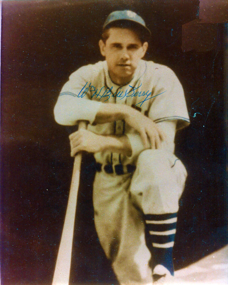 Billy Terry Autographed 8x10 JSA Certified Photo | Hollywood Collectibles