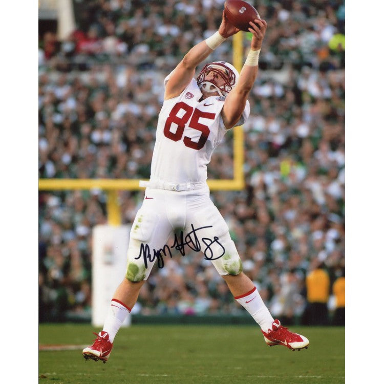 Ryan Hewitt Autographed 8x10 Photo | Hollywood Collectibles