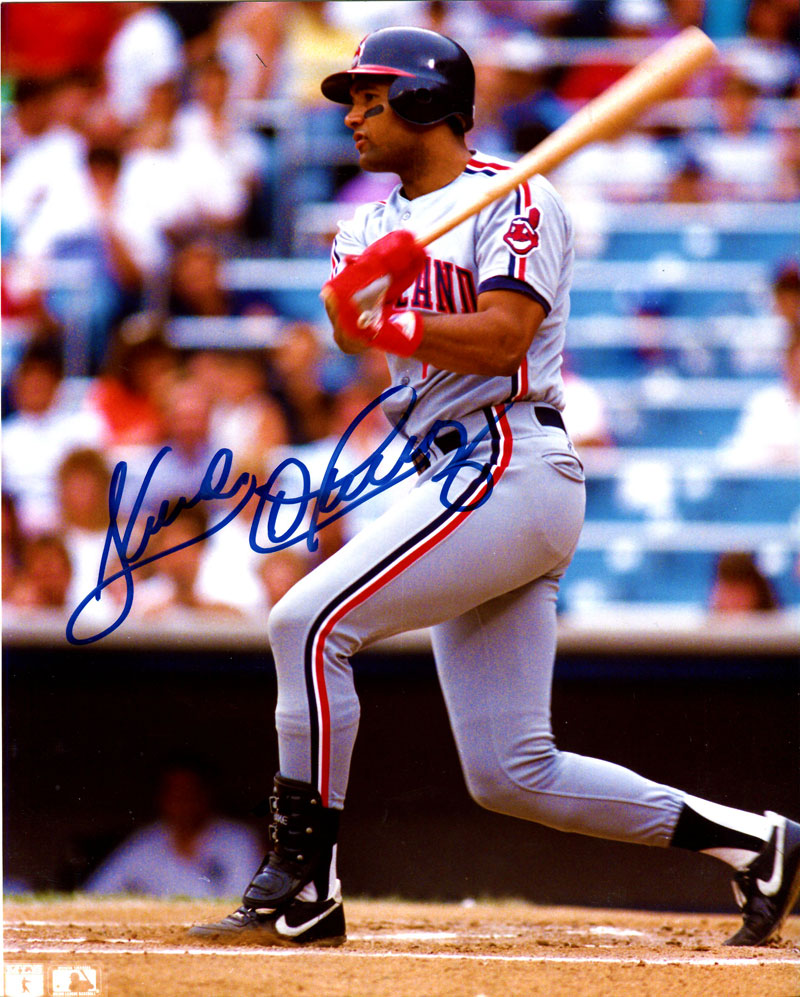 Sandy Alomar Autographed 8x10 Photo | Hollywood Collectibles