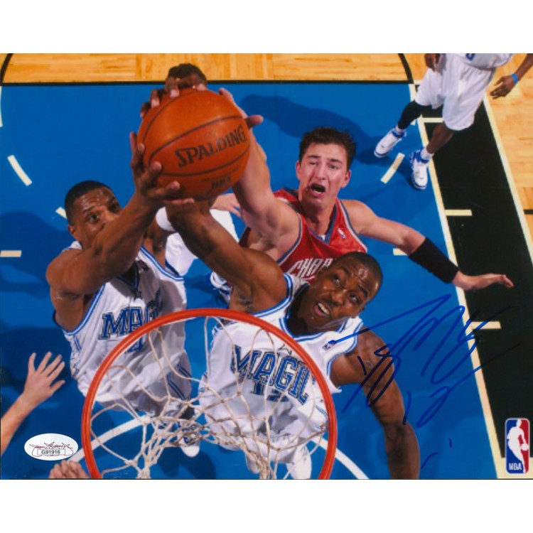Dwight Howard Autographed 8x10 Photo | Hollywood Collectibles